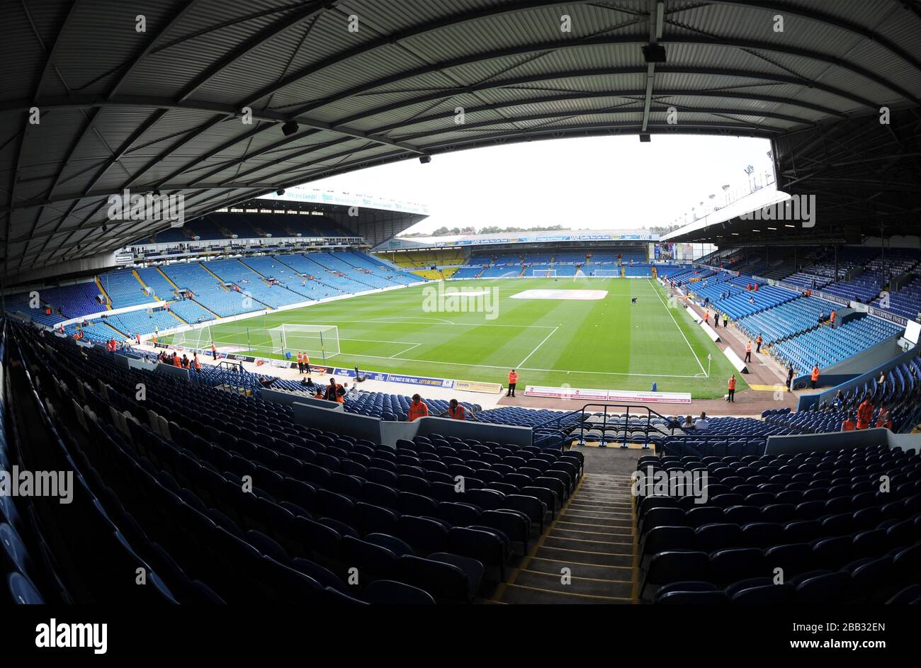 General view of elland road hi-res stock photography and images - Alamy