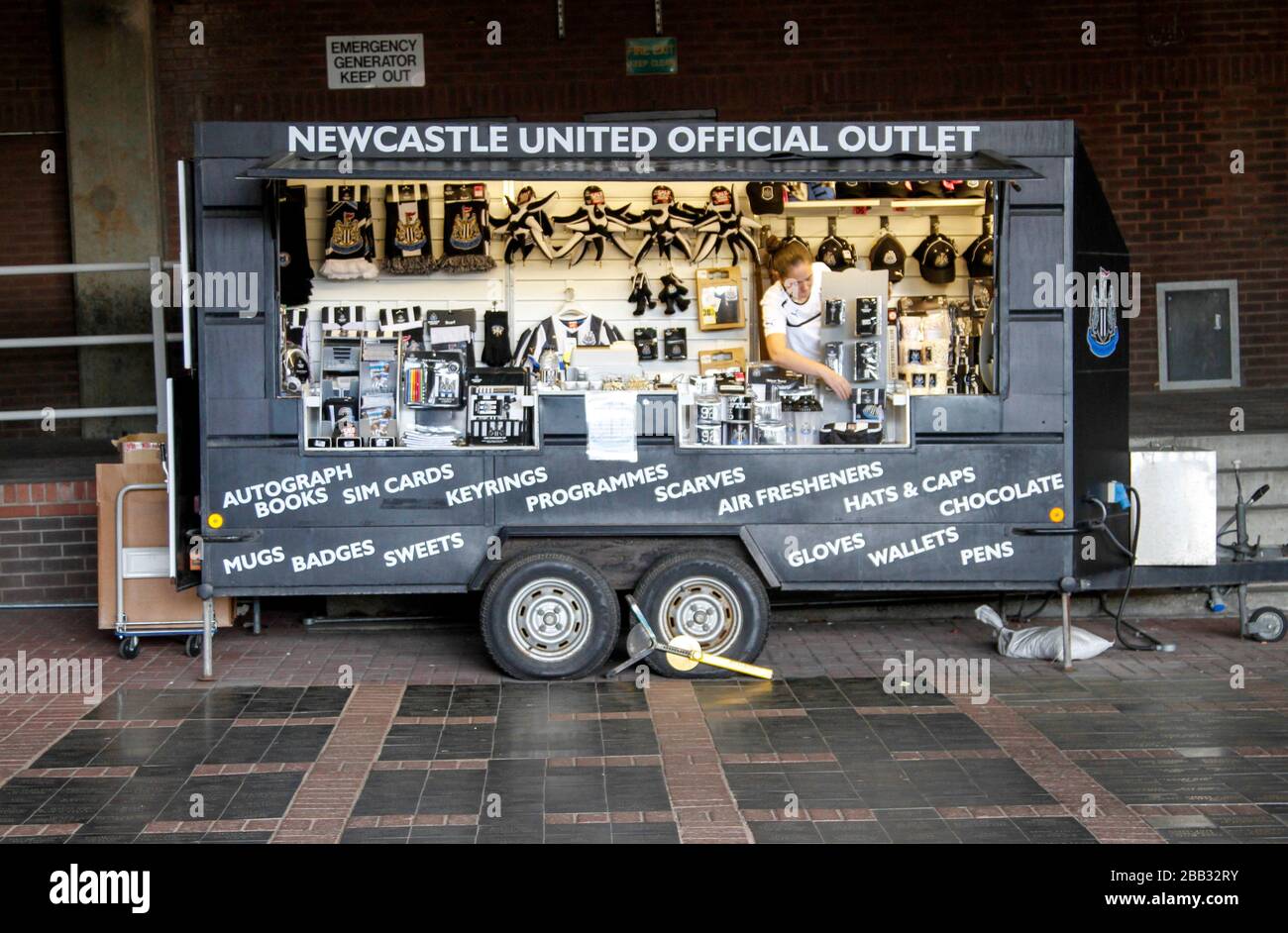 Vendors outside the stadium Stock Photo - Alamy