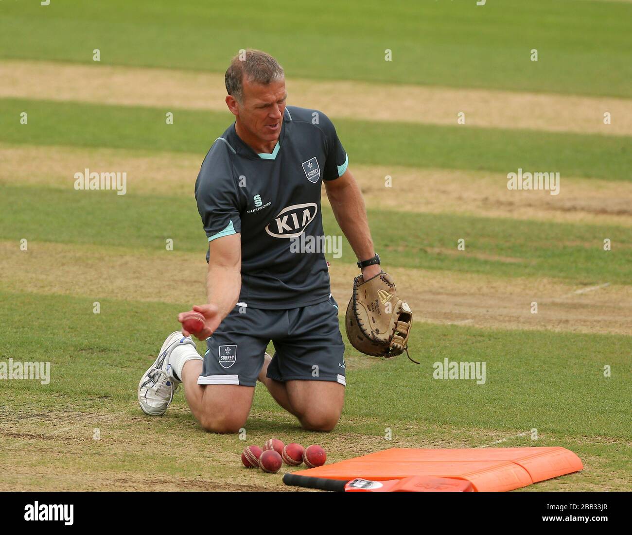 Alec Stewart, Surrey coach Stock Photo - Alamy