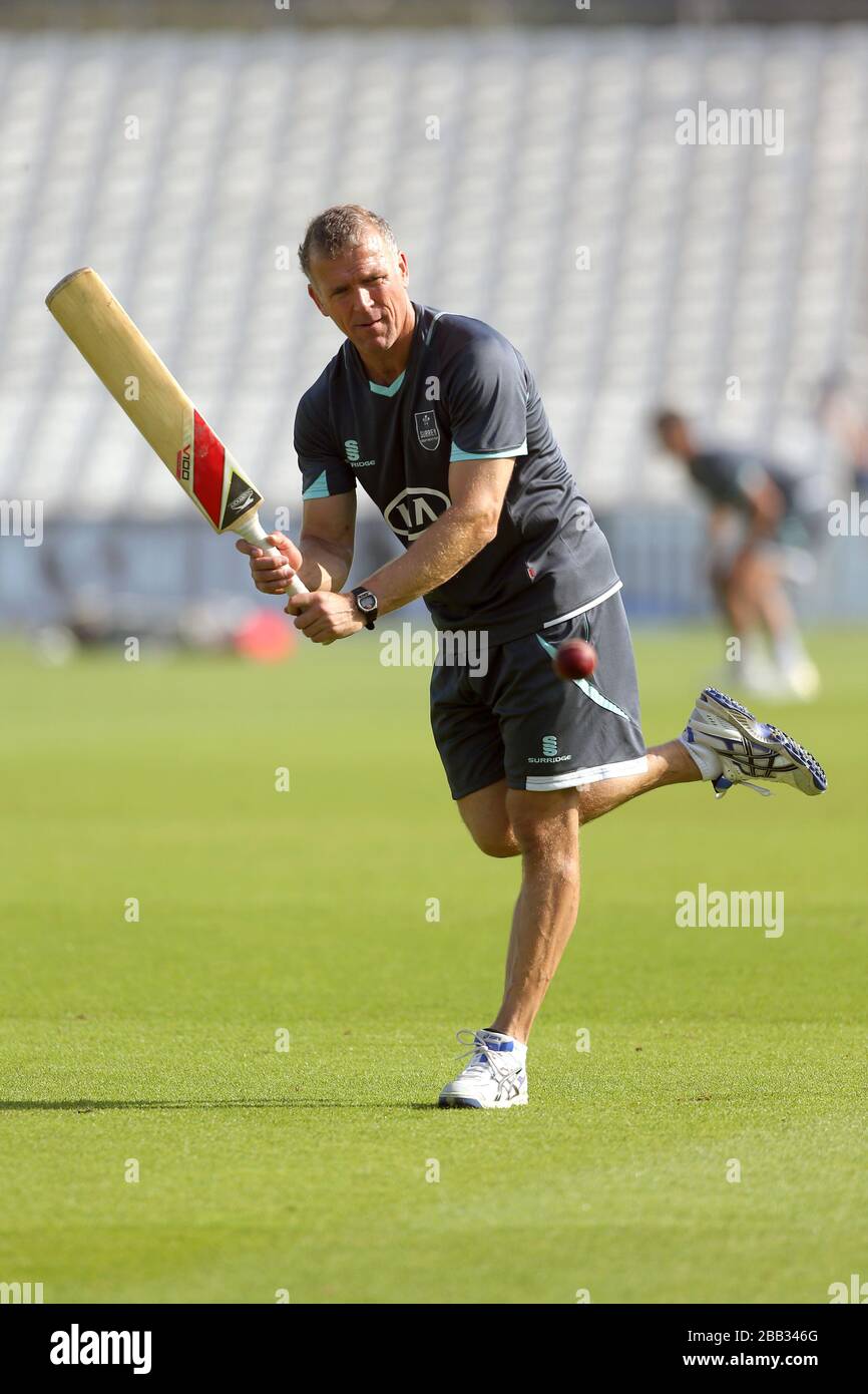 Surrey coach Alec Stewart during the warm up Stock Photo - Alamy