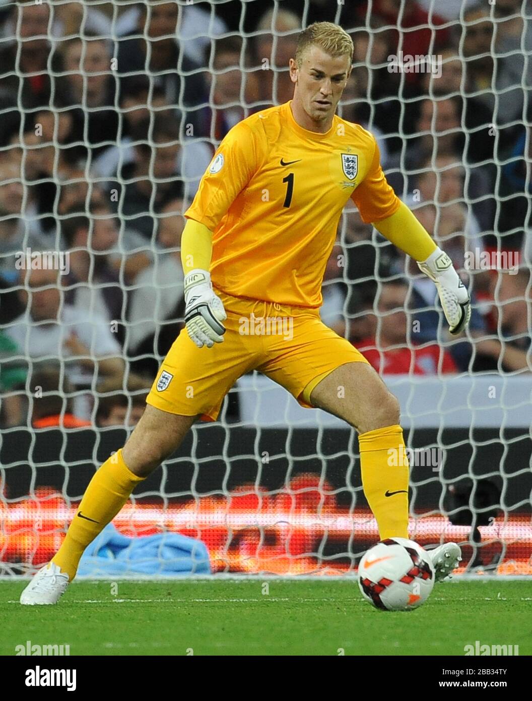 England goalkeeper joe hart hi-res stock photography and images - Alamy