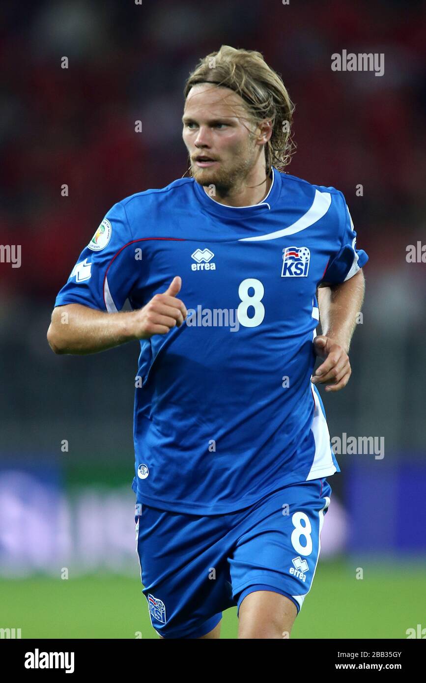 Birkir Snaps Iceland at Kaitlyn Corkill blog