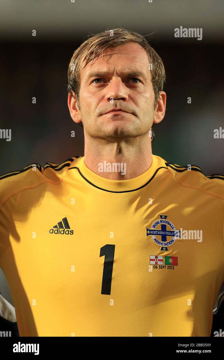 Roy carroll goalkeeper hi-res stock photography and images - Alamy