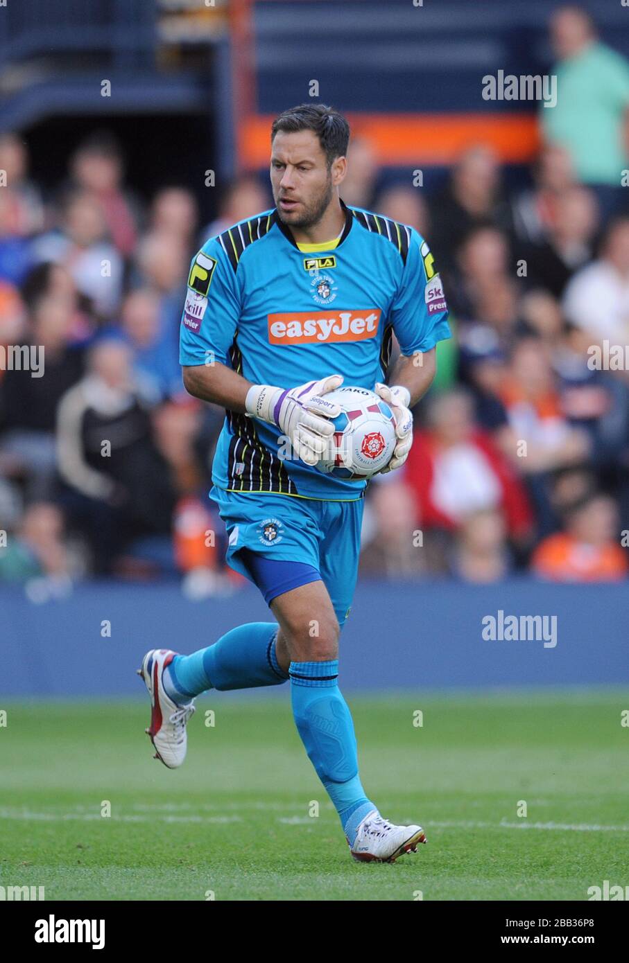 Goalkeeper Mark Tyler, Luton Town Stock Photo - Alamy