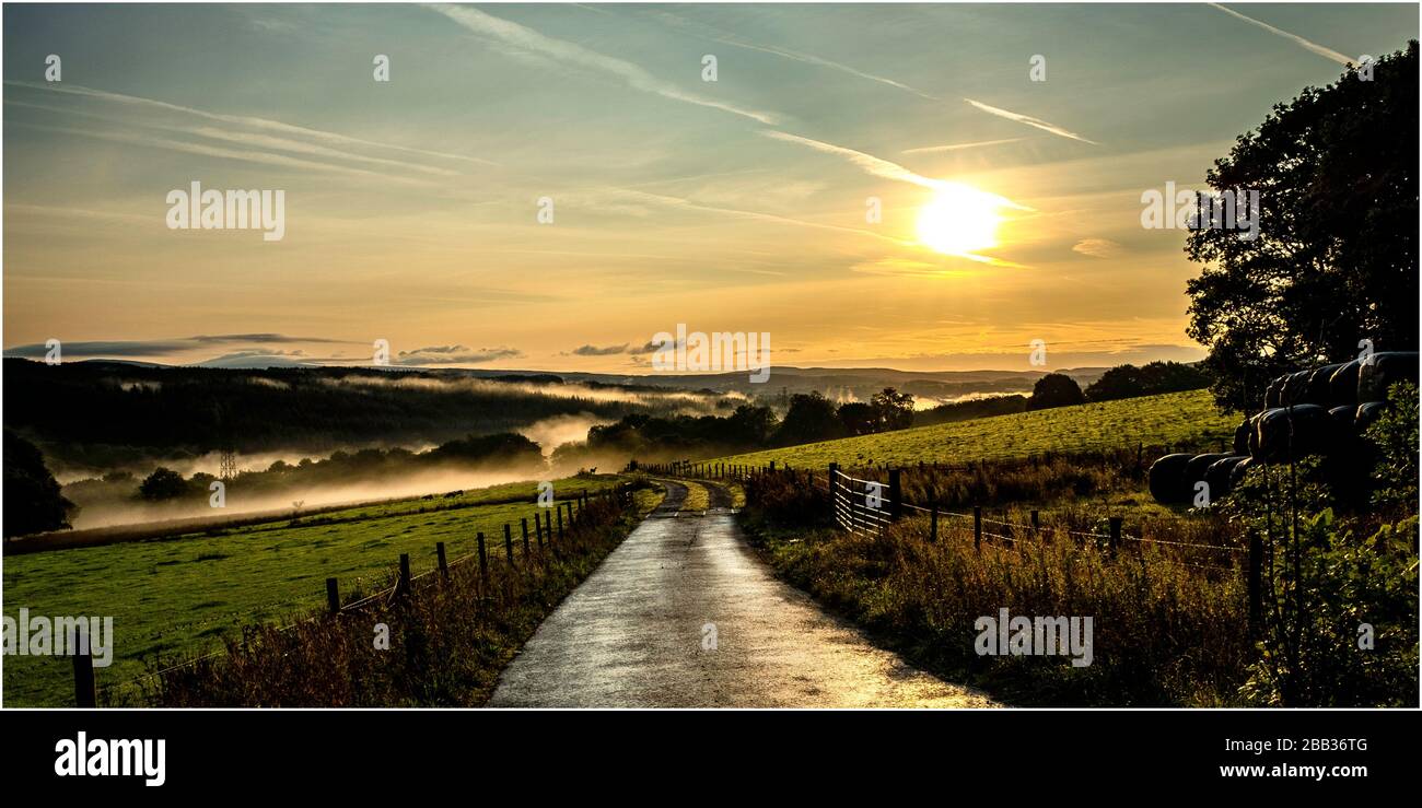 Dawn and sun hi-res stock photography and images - Alamy