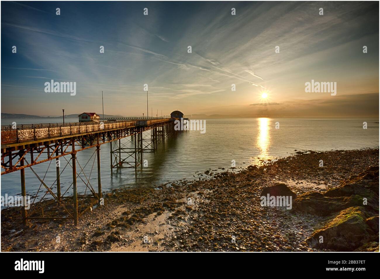 Mumbles pier ironwork hi-res stock photography and images - Alamy