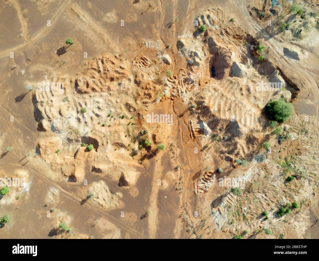 Aerial of the isolated opal mining village of Yowah in far Western ...