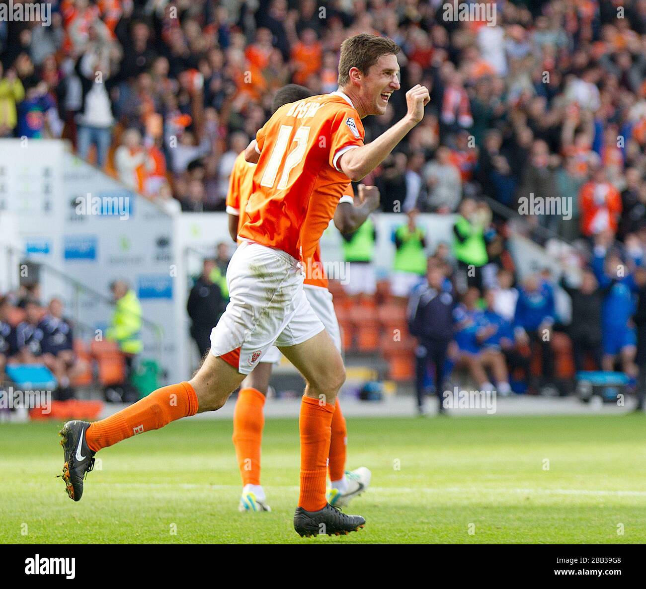 Celebrates scoring against leicester city hi-res stock photography and ...