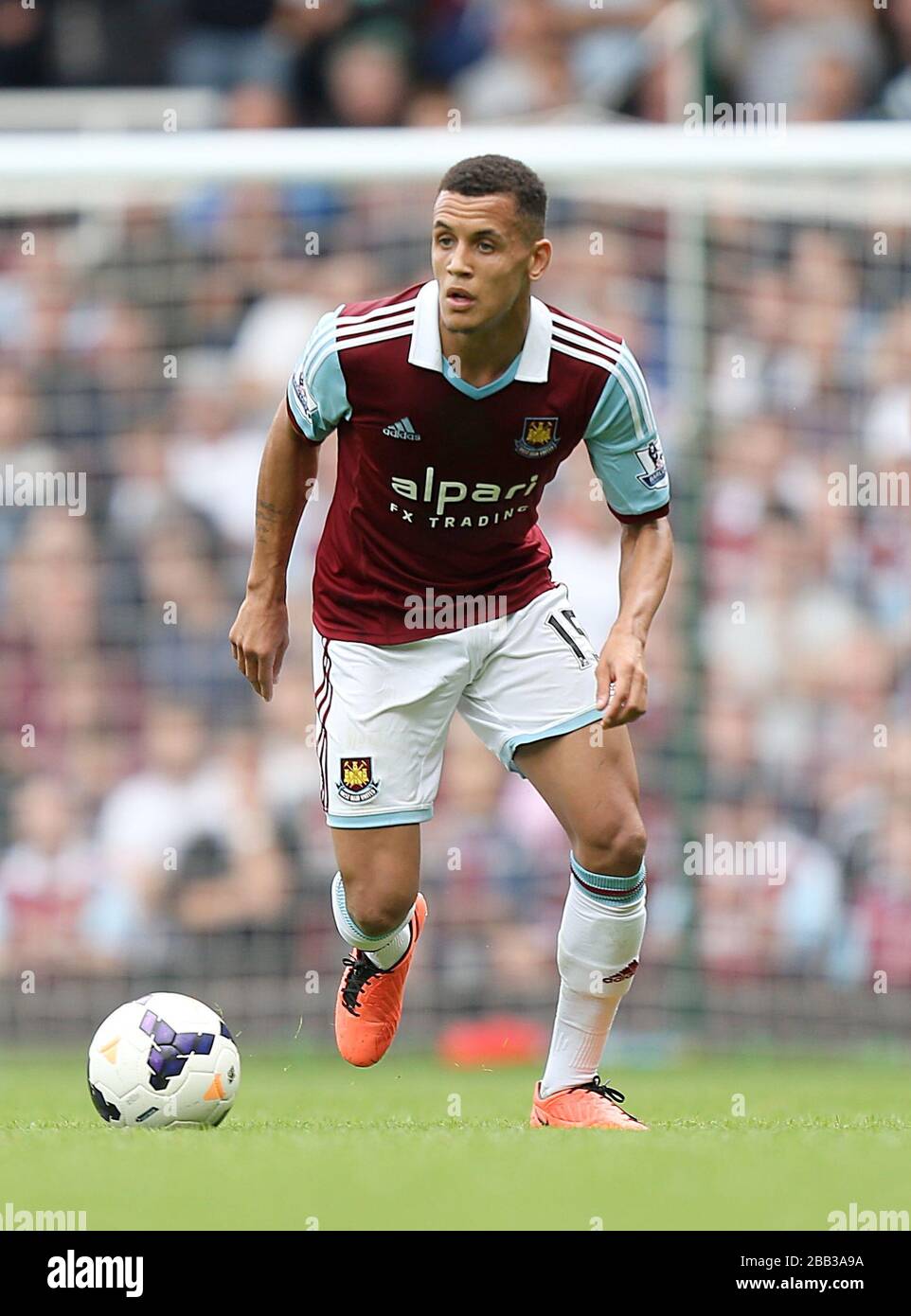 Ravel morrison west ham hi-res stock photography and images - Alamy