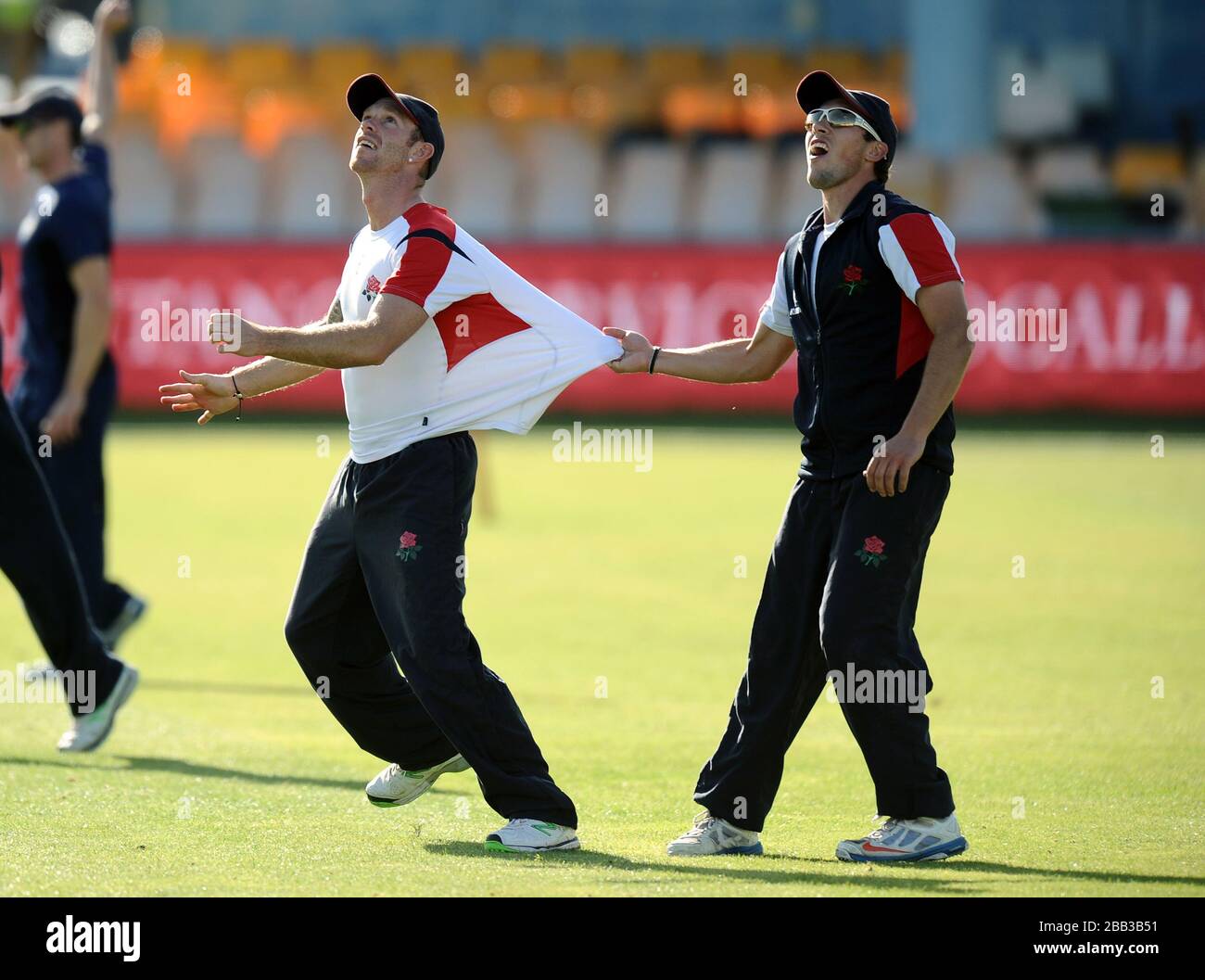 Lancashire's Luke Procter (left) and Simon Kerrigan Stock Photo - Alamy