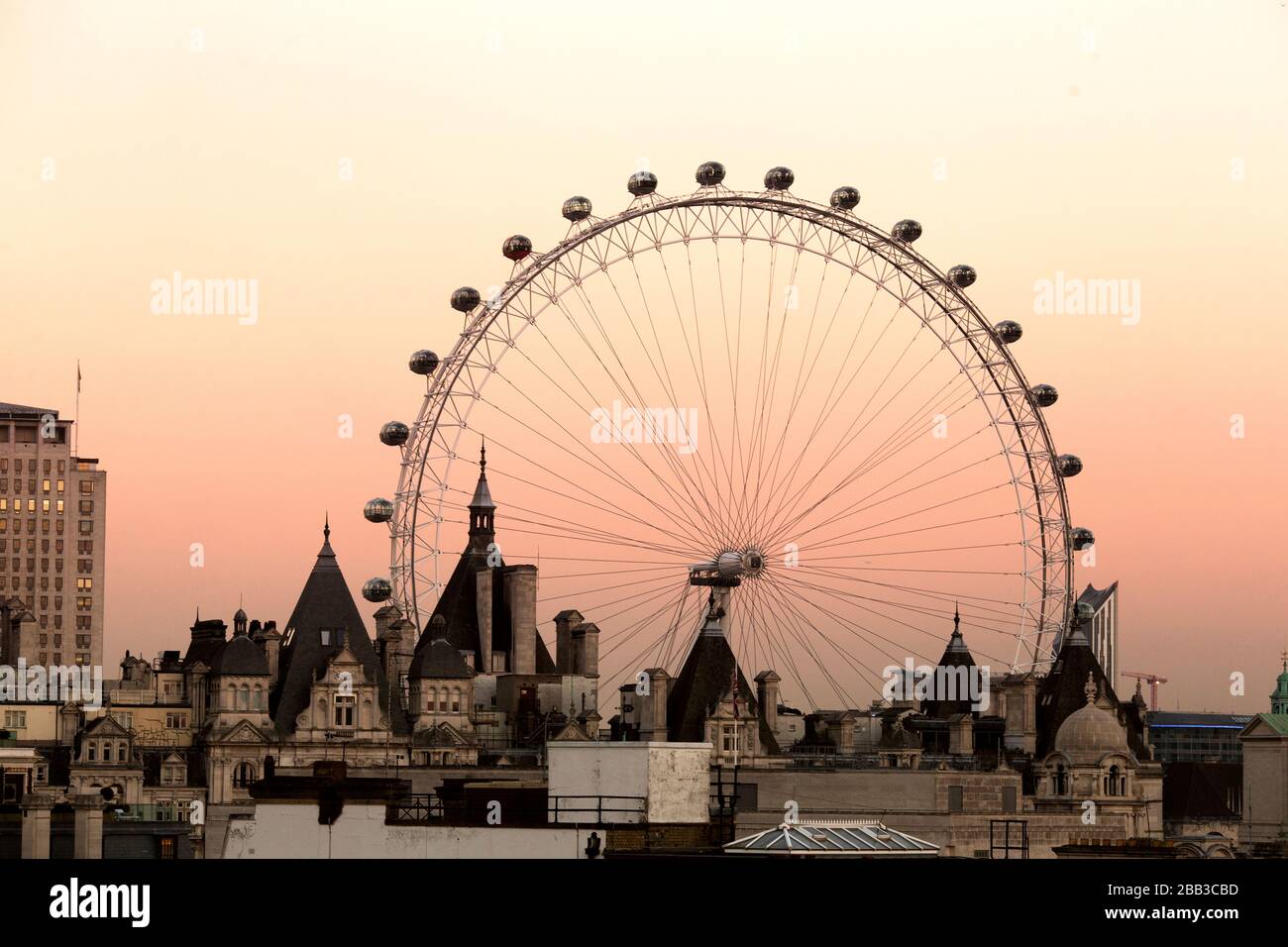 View of london from hotel rooftop hi-res stock photography and images ...