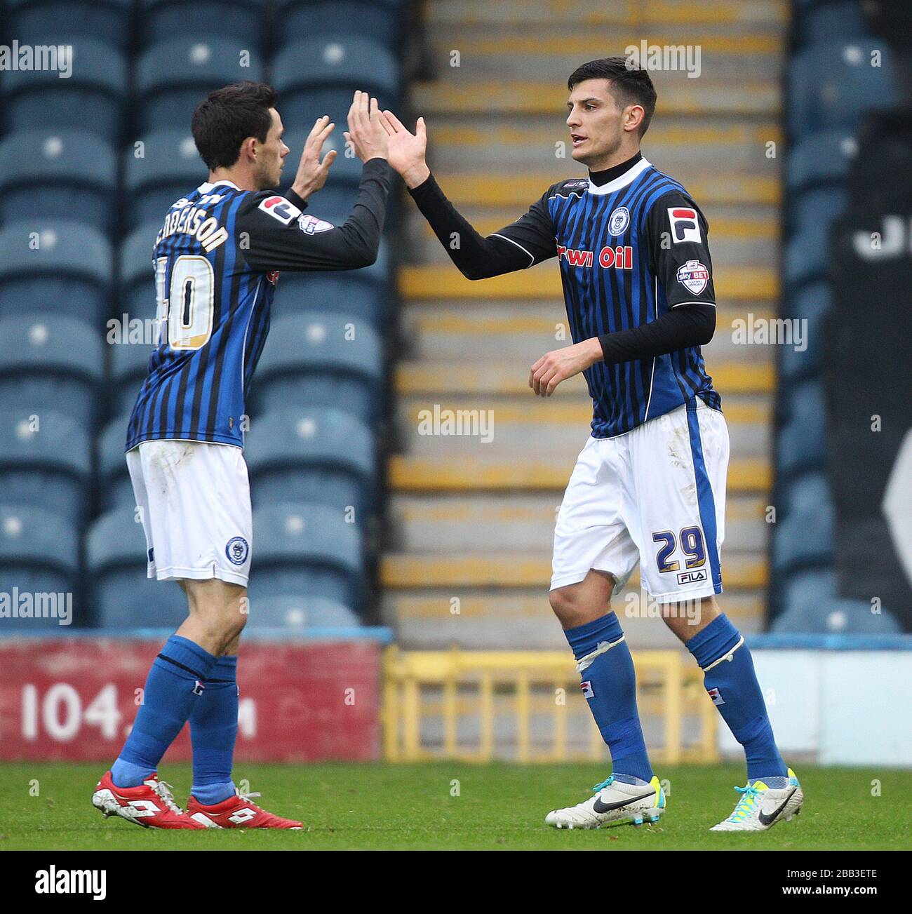 Rochdale's Graham Cummins celebrates scoring the 2nd goal against ...