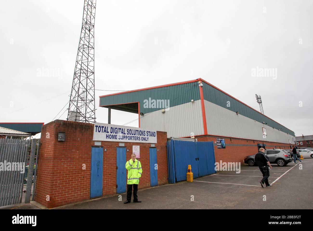 Rochdale ground general view hi-res stock photography and images - Alamy