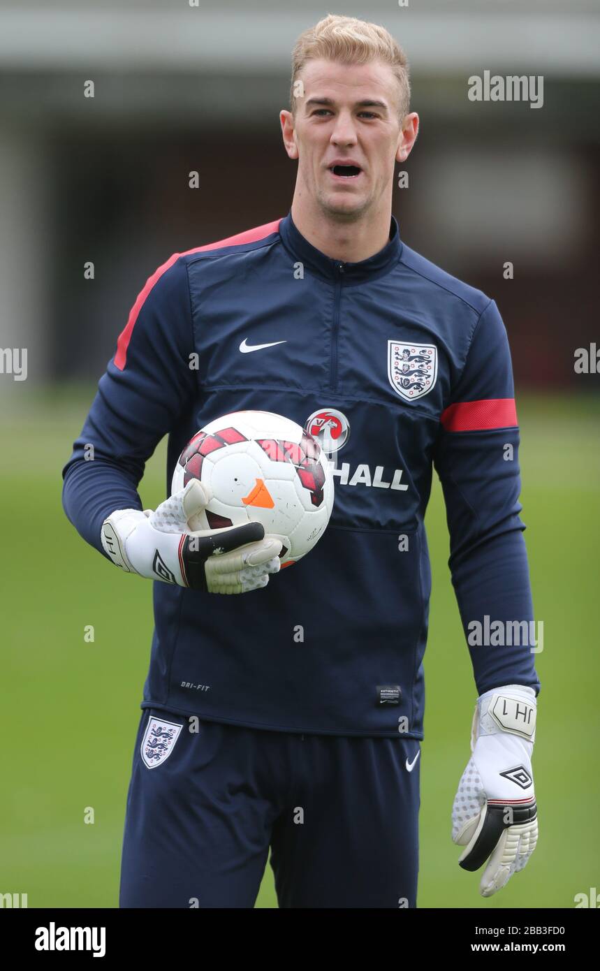 England goalkeeper joe hart hi-res stock photography and images - Alamy