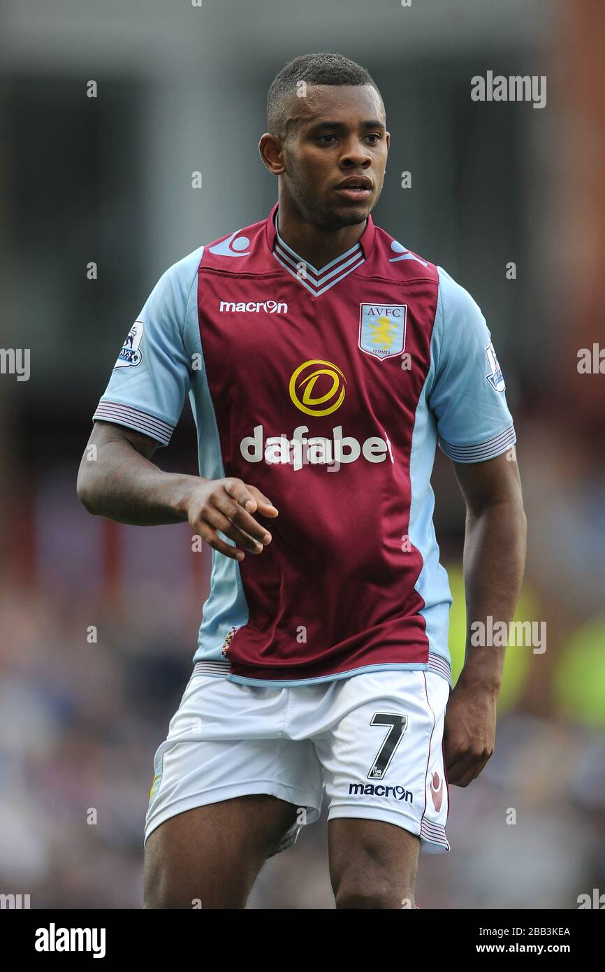 Leandro Bacuna, Aston Villa Stock Photo - Alamy