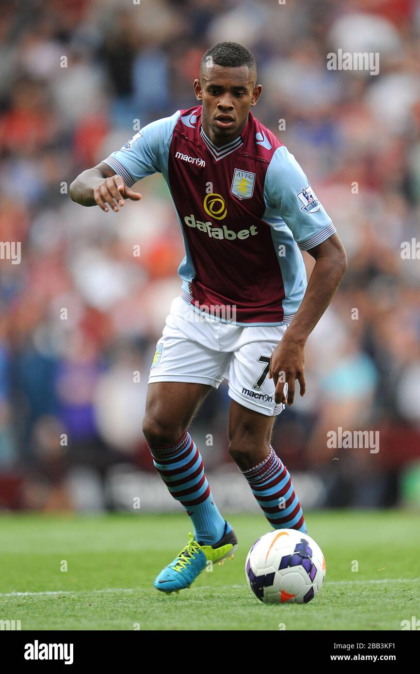 Leandro Bacuna, Aston Villa Stock Photo - Alamy