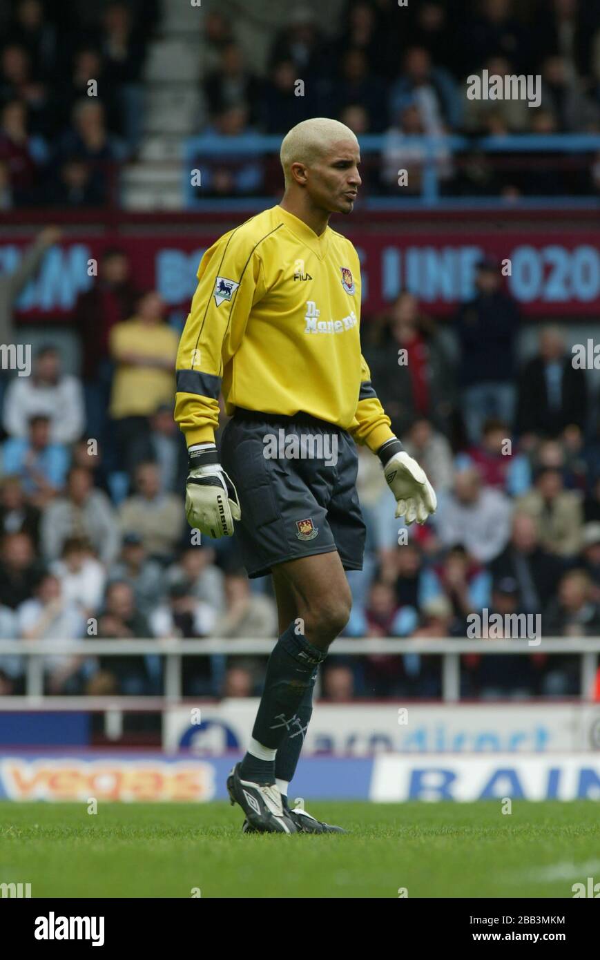 James upton hi-res stock photography and images - Alamy