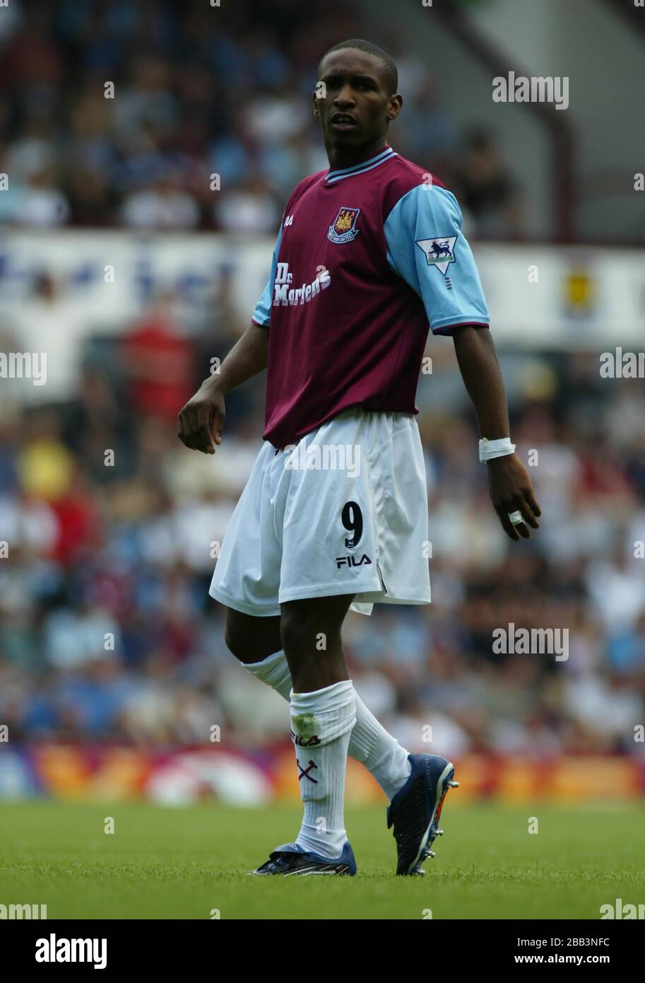 Defoe west ham hi-res stock photography and images - Alamy