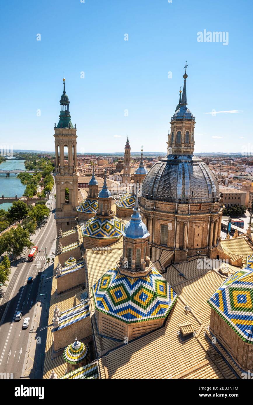 Zaragoza city hi-res stock photography and images - Alamy