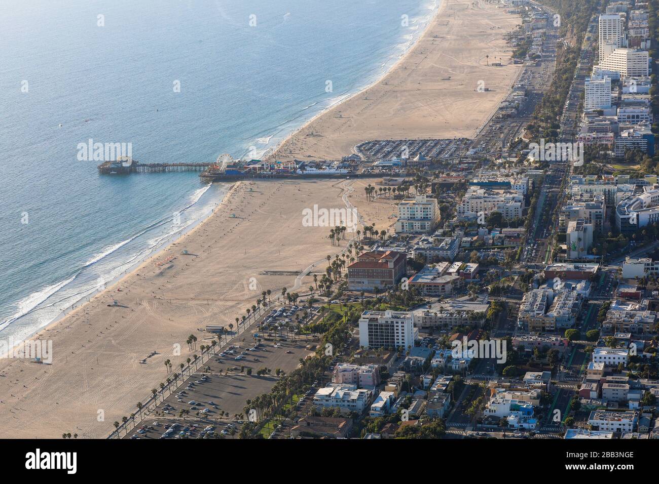 Santa monica pier daytime hi-res stock photography and images - Alamy