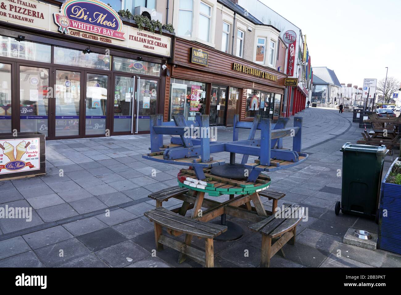 Whitley bay amusements hi-res stock photography and images - Alamy