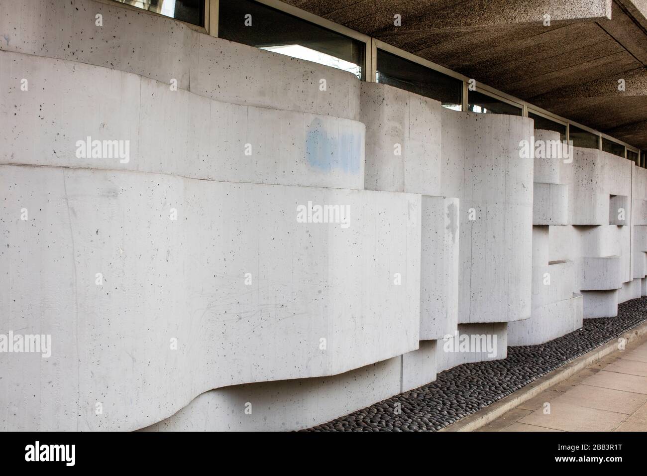 Detail of the Czech Republic Embassy building, 26-30 Kensington Palace ...