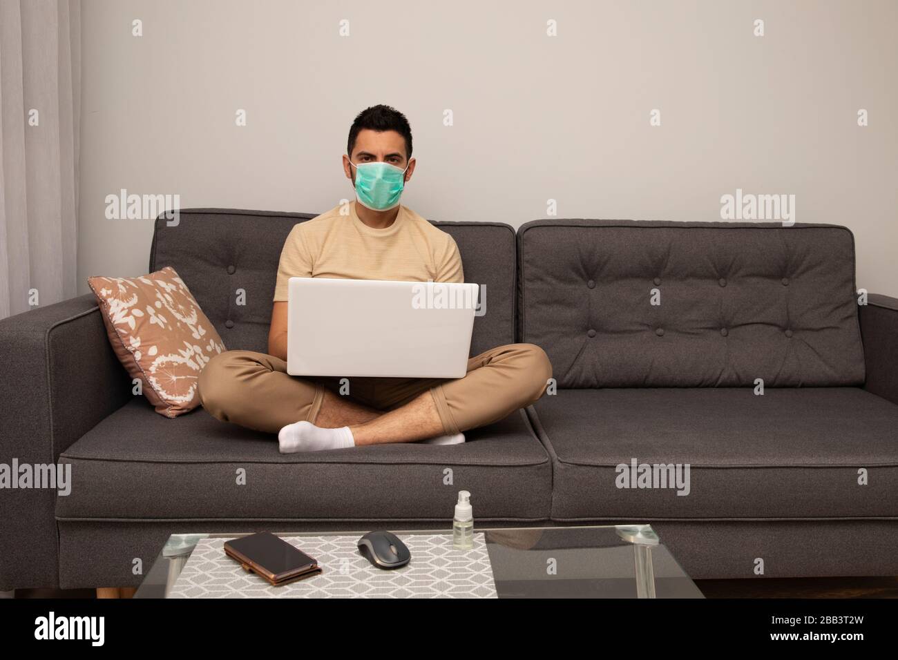 The man is sick with the covid19 virus, he works at home but respects ...