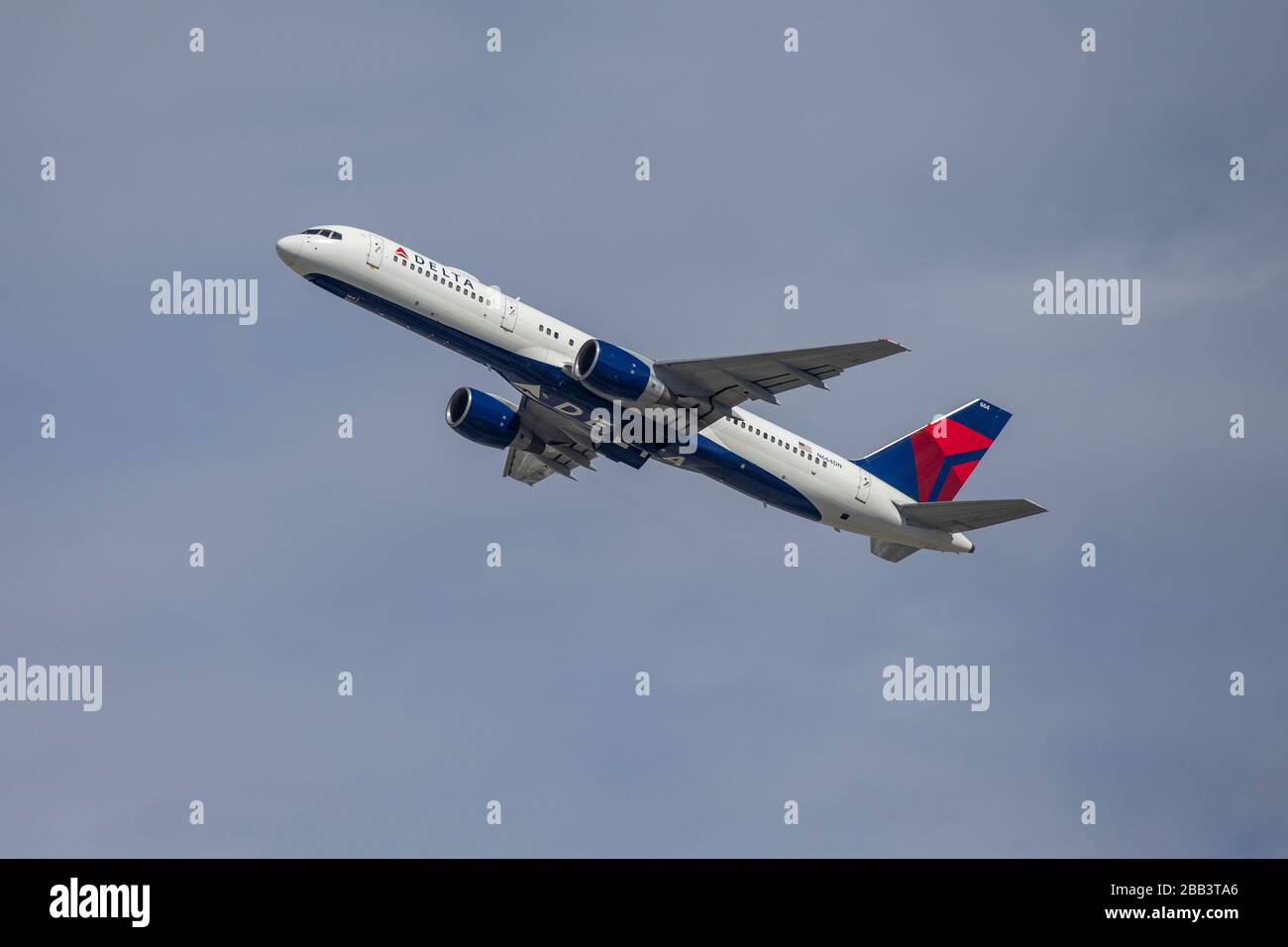 Nba teams logo hi-res stock photography and images - Alamy