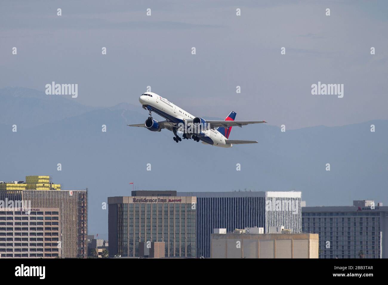 Nba teams logo hi-res stock photography and images - Alamy