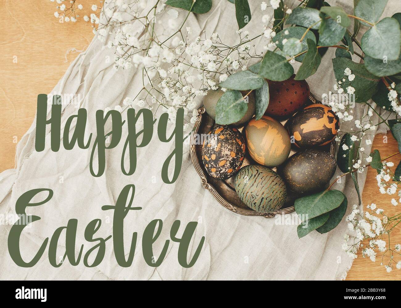 Happy Easter text. Easter greetings lettering. Modern Easter eggs with ...