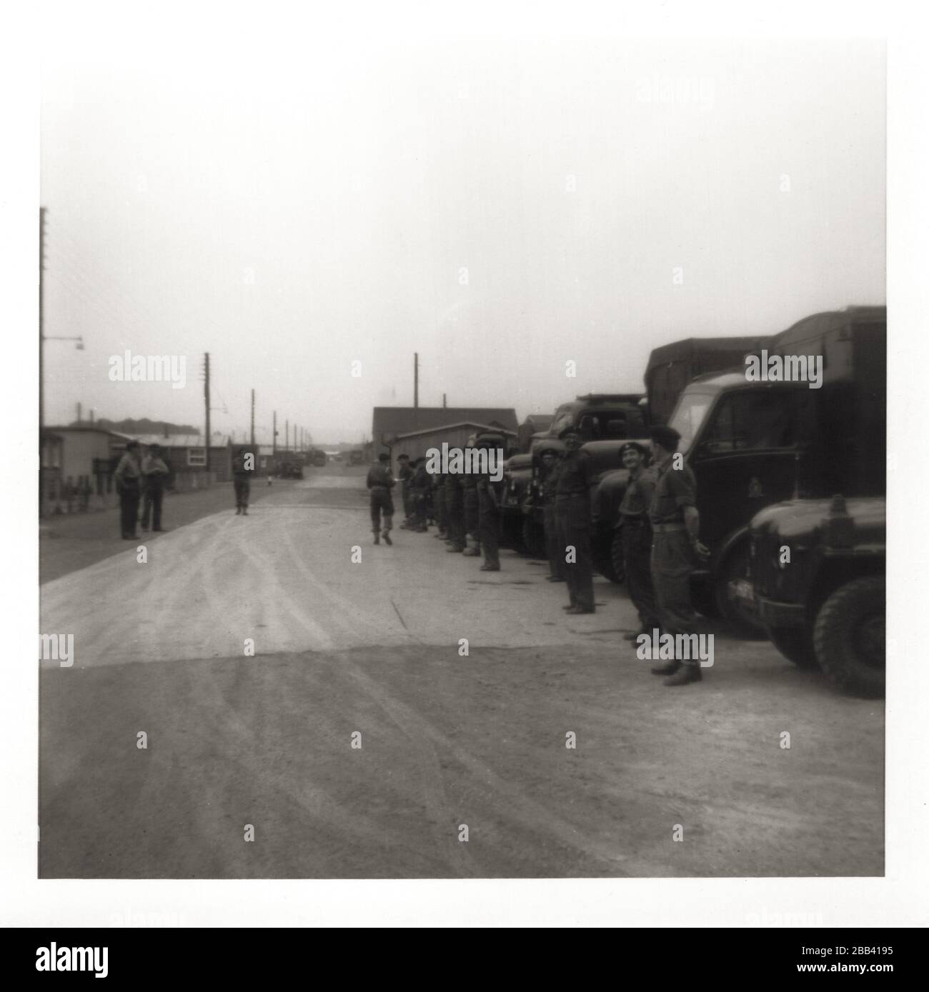 Uk military soldiers Cut Out Stock Images & Pictures - Alamy