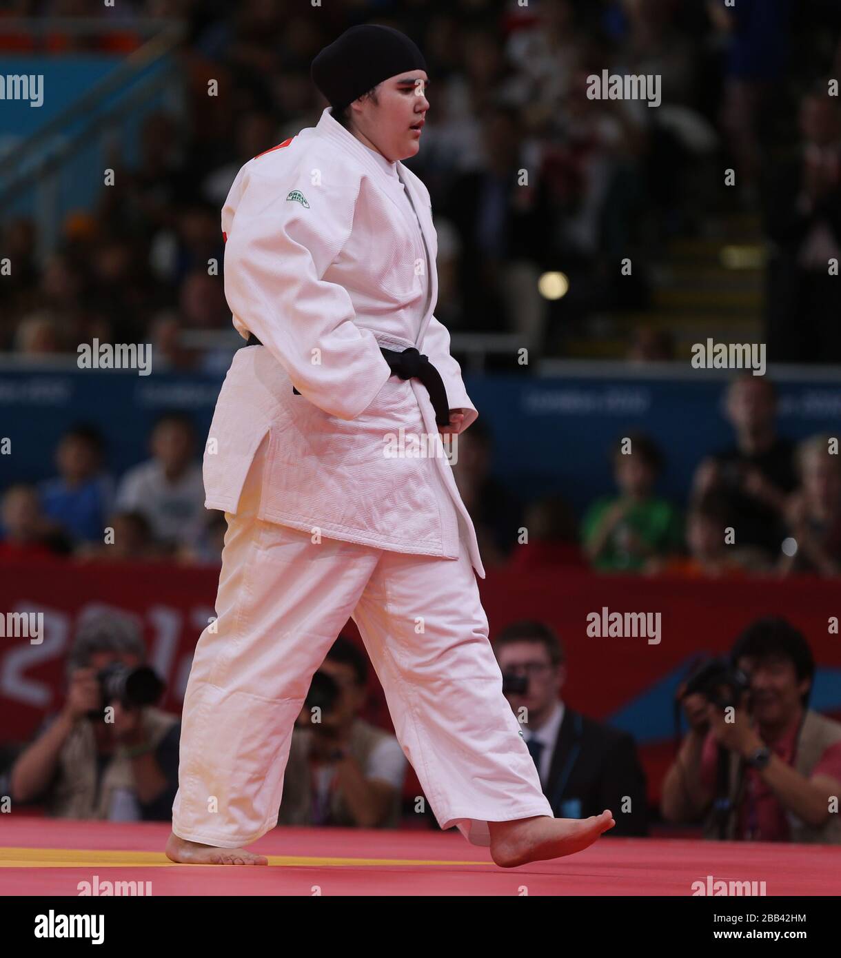 Saudia Arabia's Wojdan Shaherkani becomes the first women from the ...