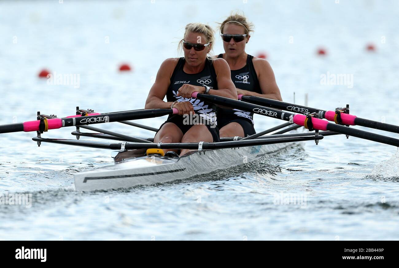 New Zealand's Anna Reymer (left) and Fiona Paterson in action in the ...