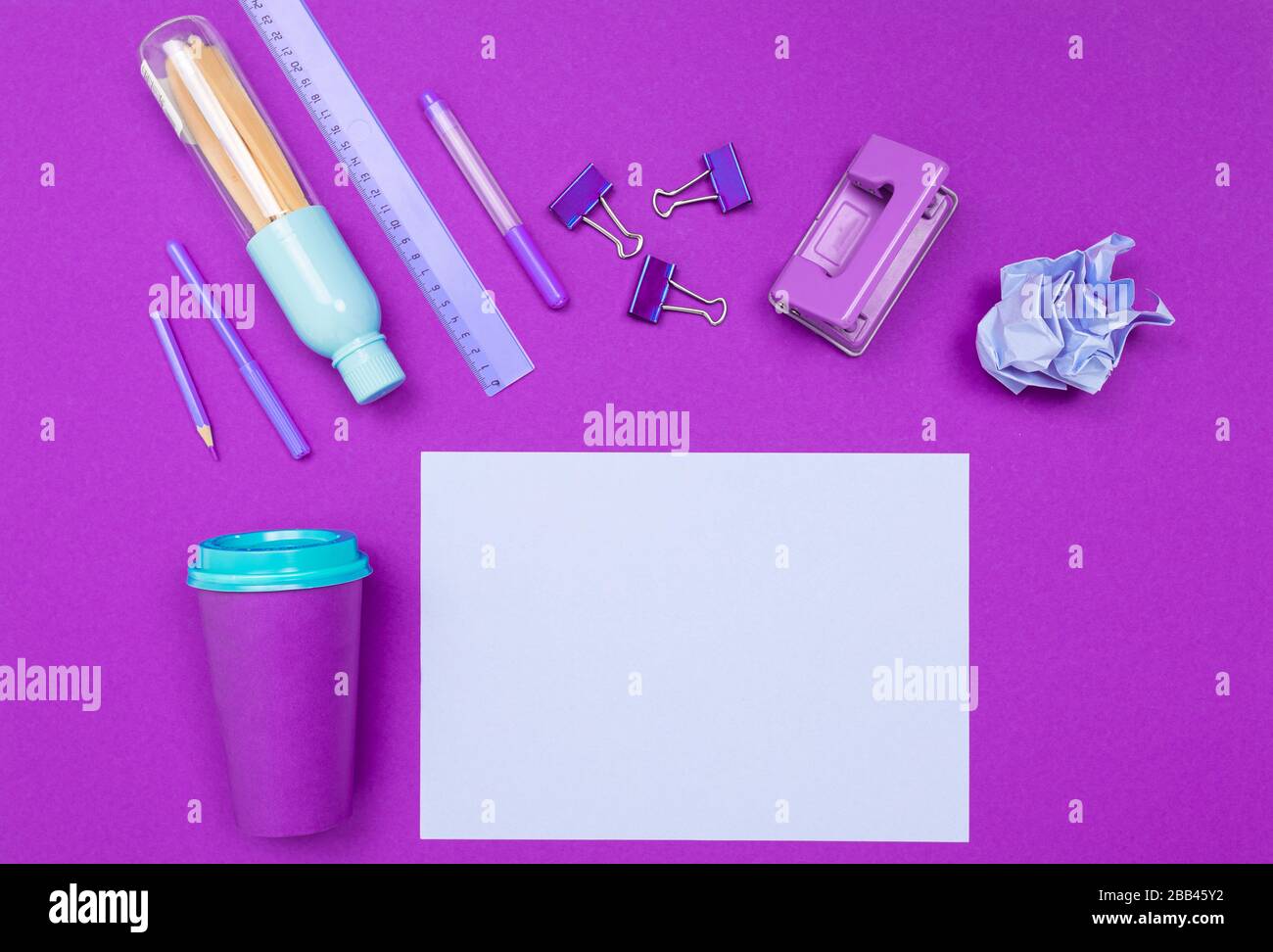 minimalist office supplies for an office employee for a desktop ...