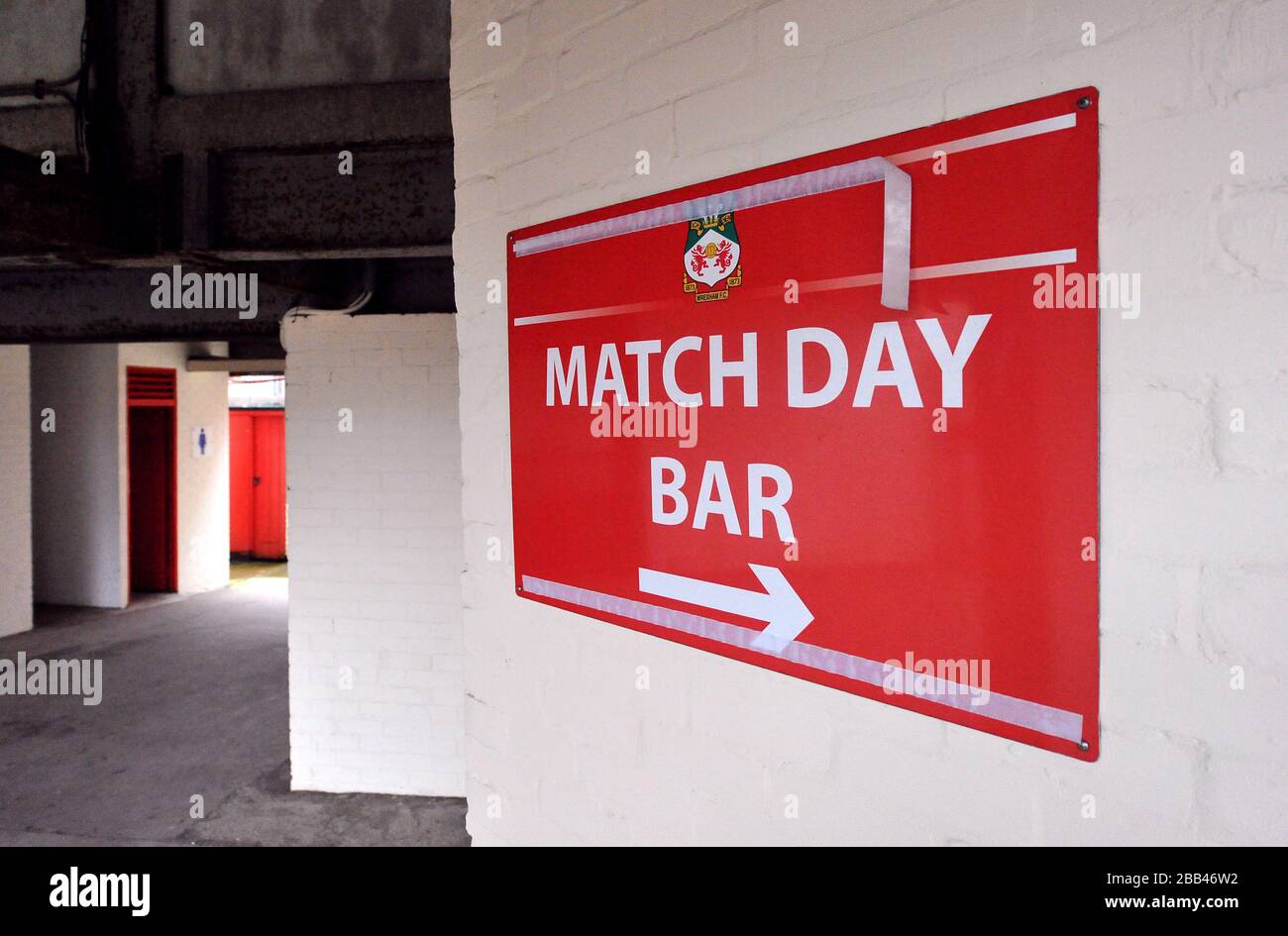 Wrexham racecourse ground hi-res stock photography and images - Alamy