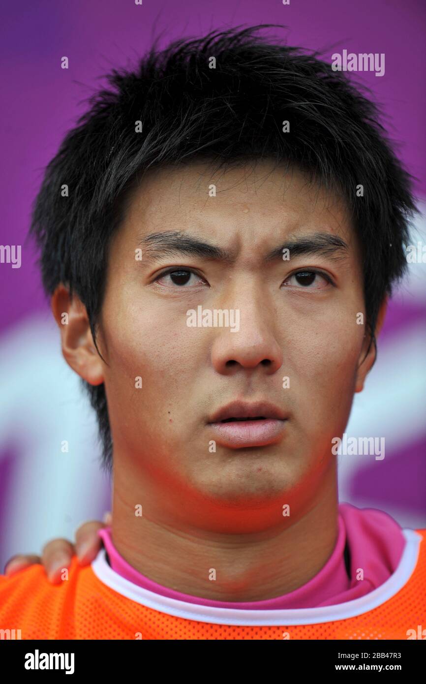 Japan goalkeeper shunsuke ando hi-res stock photography and images - Alamy