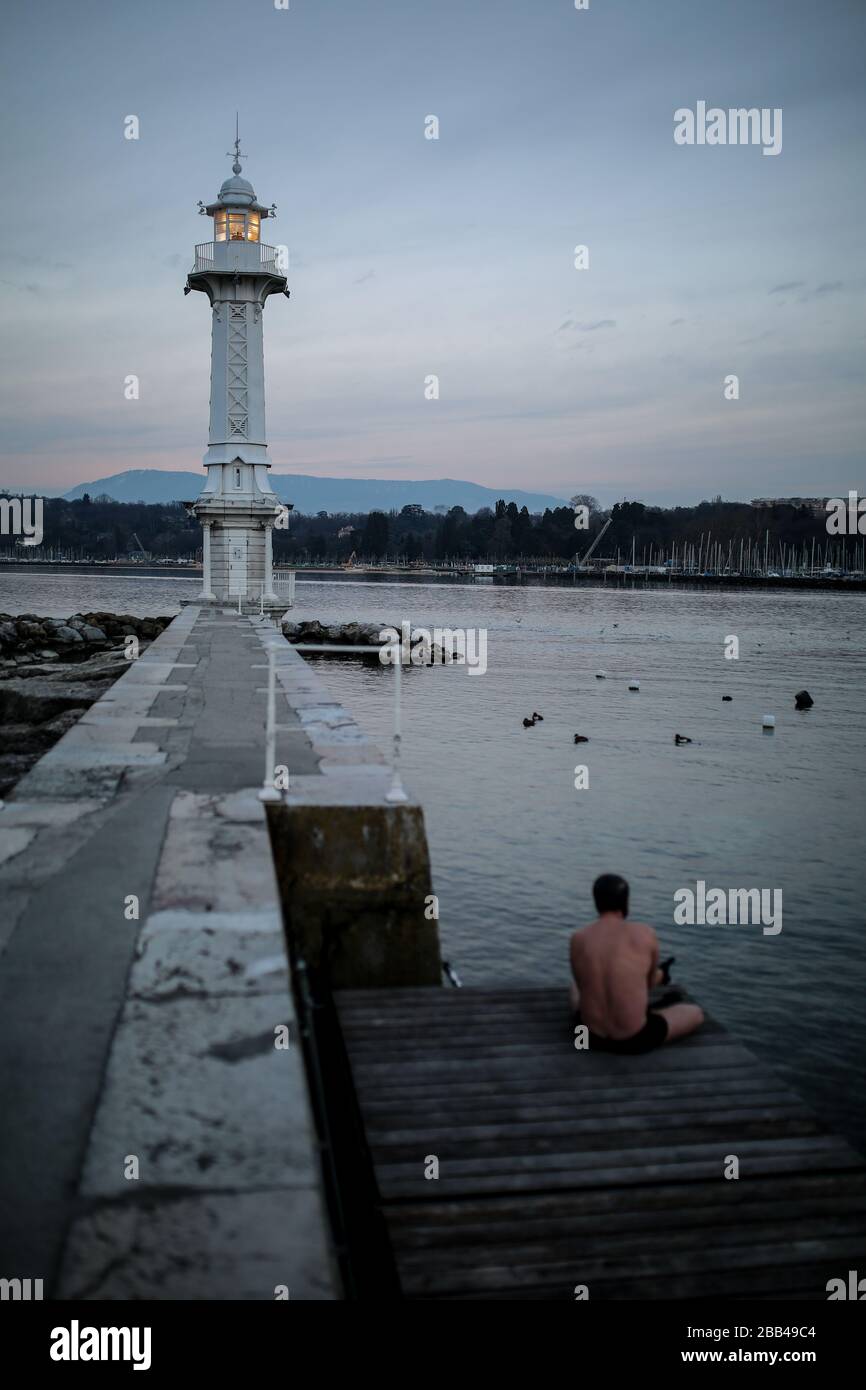 Lake geneva lighthouse hi-res stock photography and images - Alamy