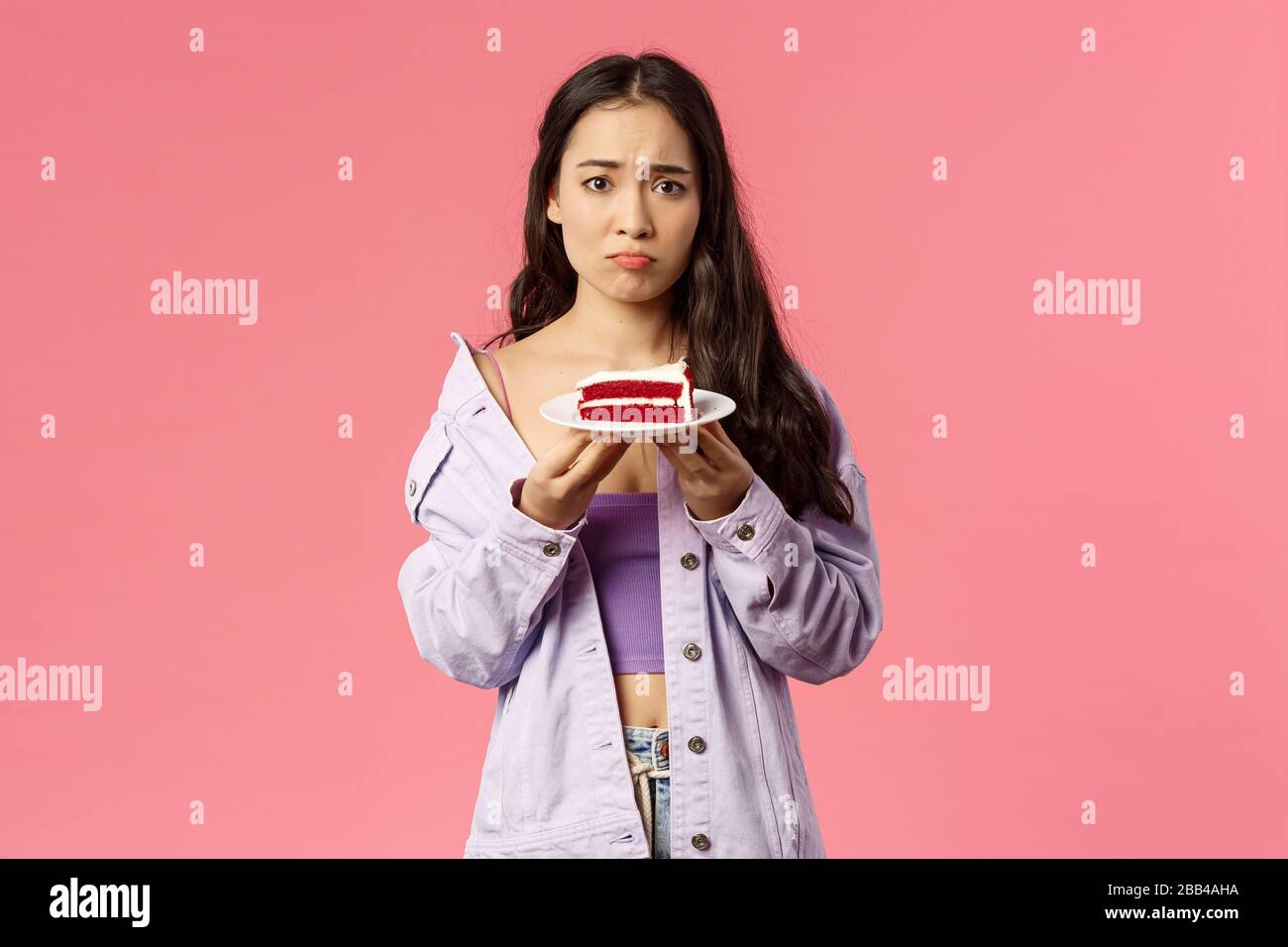 Your dumped cake hi-res stock photography and images - Alamy