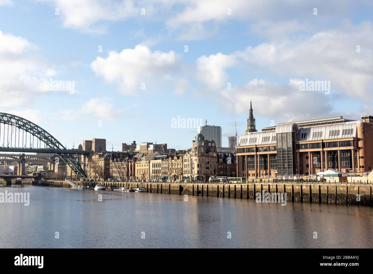 Quayside sunday market hi-res stock photography and images - Alamy