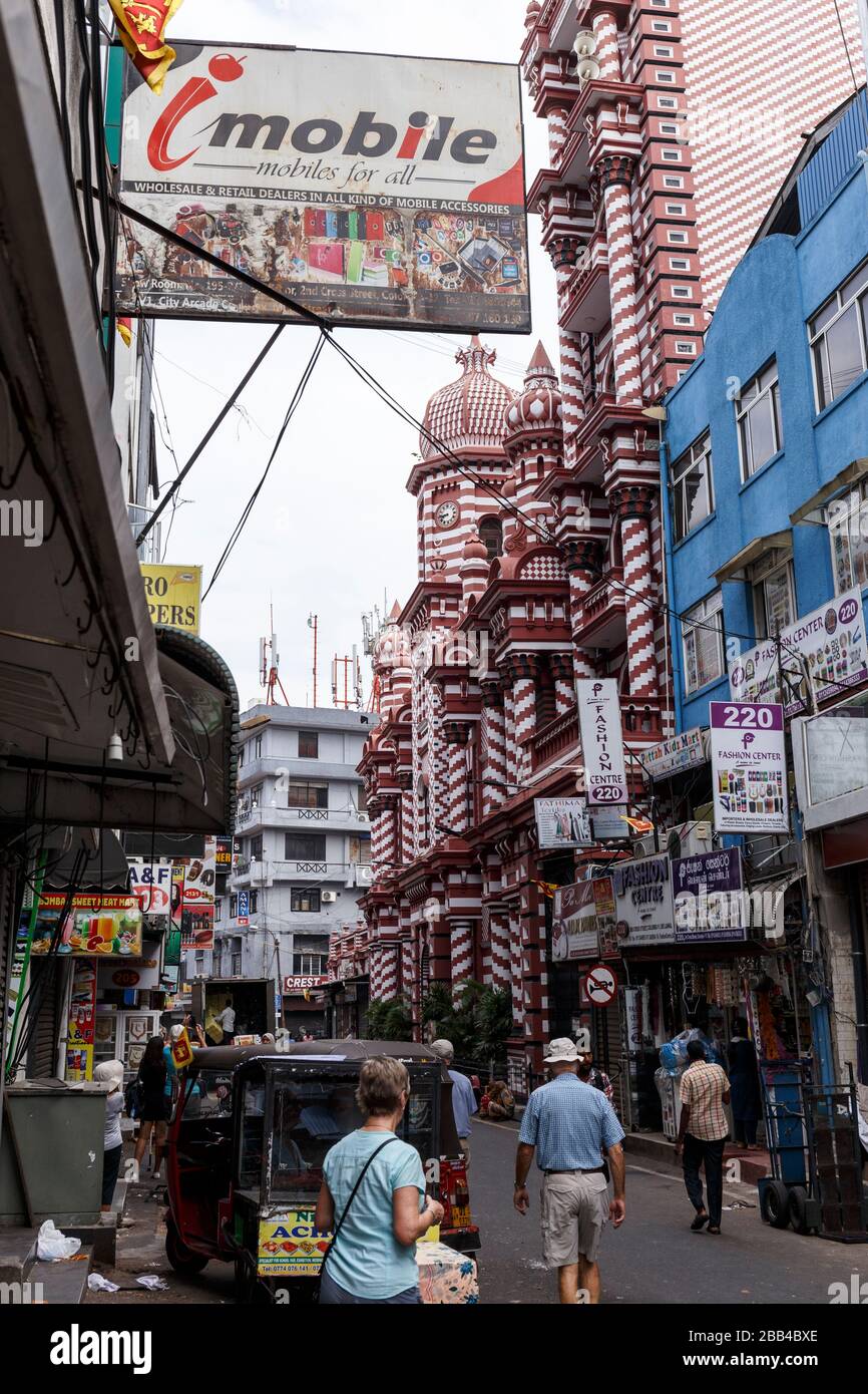 Jami Ul Alfar Mosque in Colombo's oldest district, Pettah, capital ...