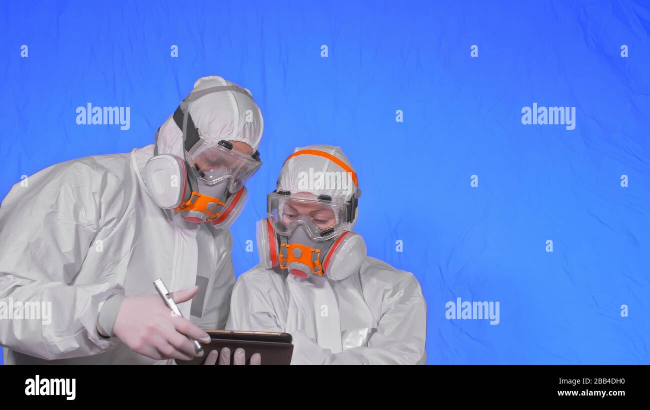 Molecular virologist hi-res stock photography and images - Alamy