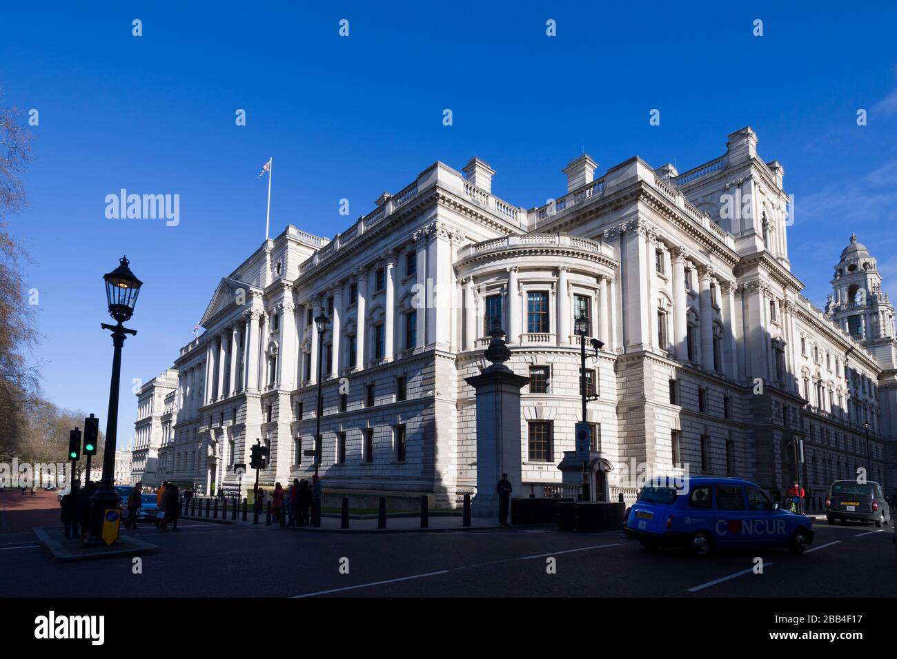 1 horse guards road hm treasury hi-res stock photography and images - Alamy