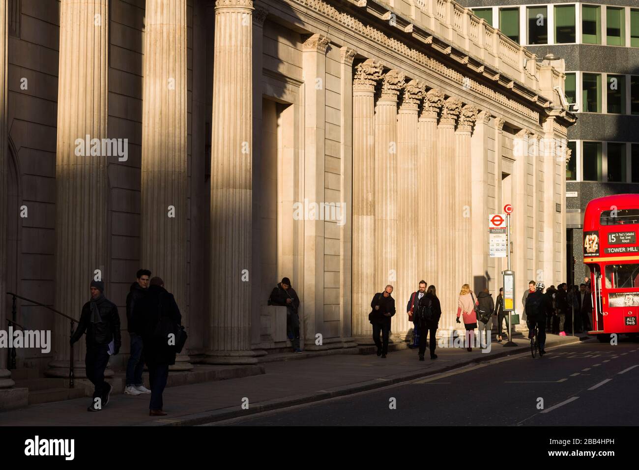 Old Lady Of Threadneedle Street High Resolution Stock Photography and ...