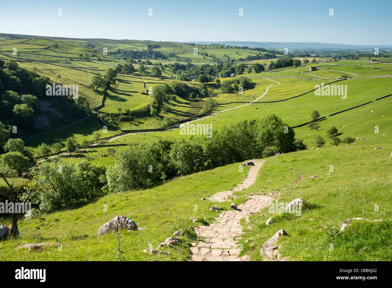 Malham Cove Malham Craven North Yorkshire England Stock Photo - Alamy