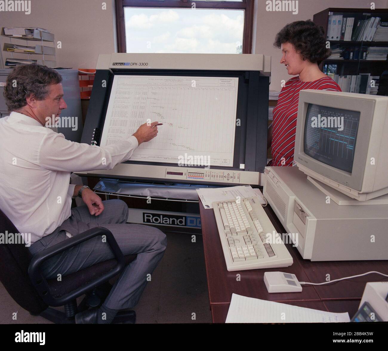 Workplace 1990s hi-res stock photography and images - Alamy