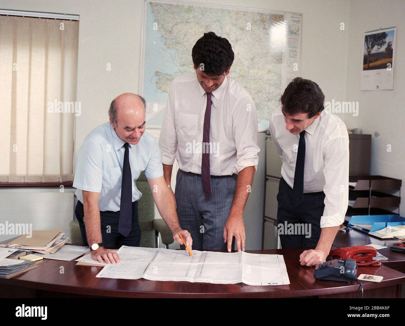 1992 meetings hi-res stock photography and images - Alamy