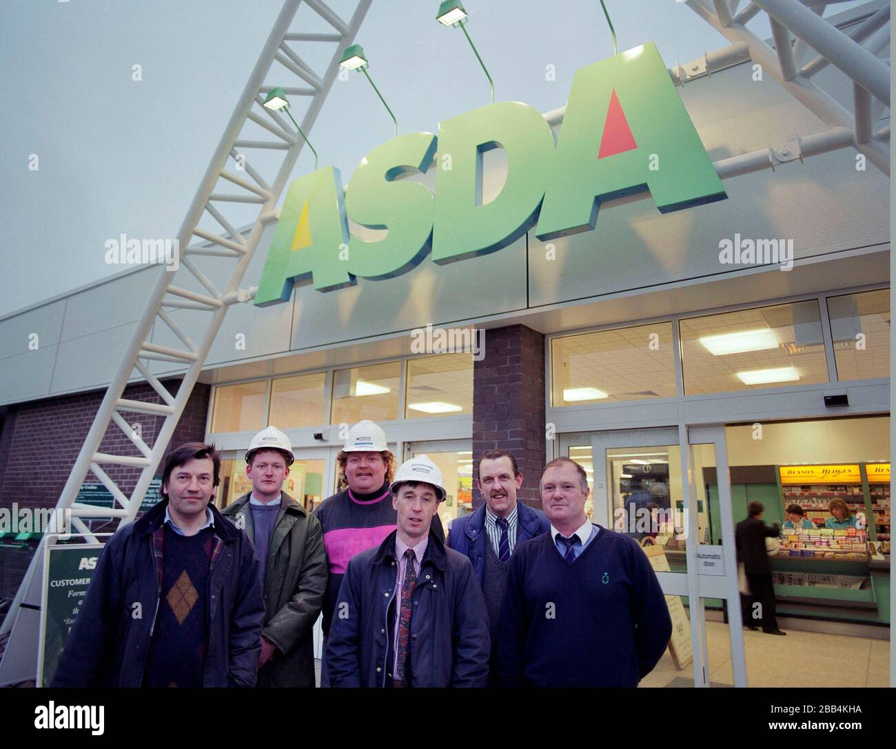 Construction team Brand new Asda supermarket in 1992, at Hinckley, West ...