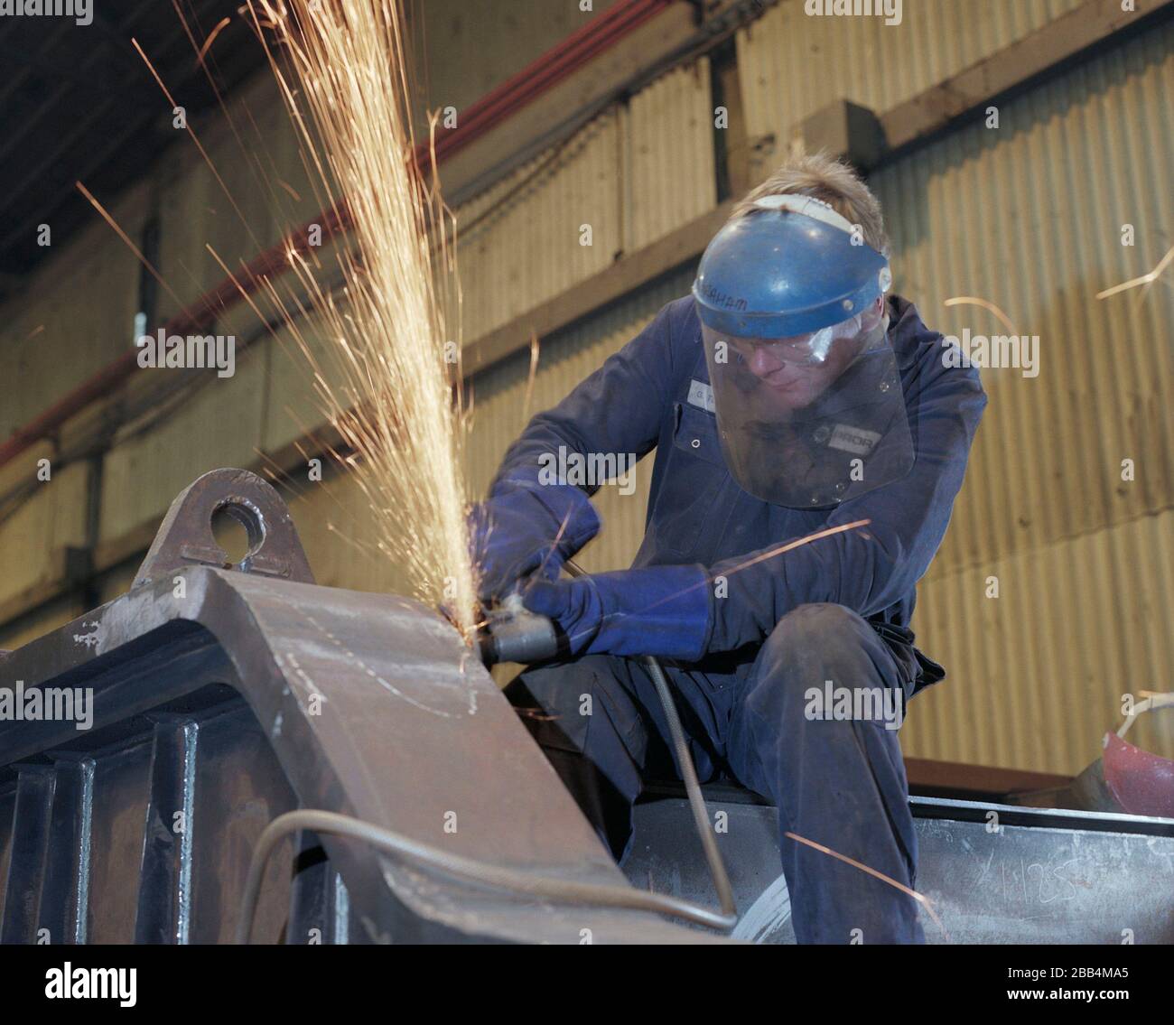 Heavy engineering working in 1992 at railway factory, Horbury ...