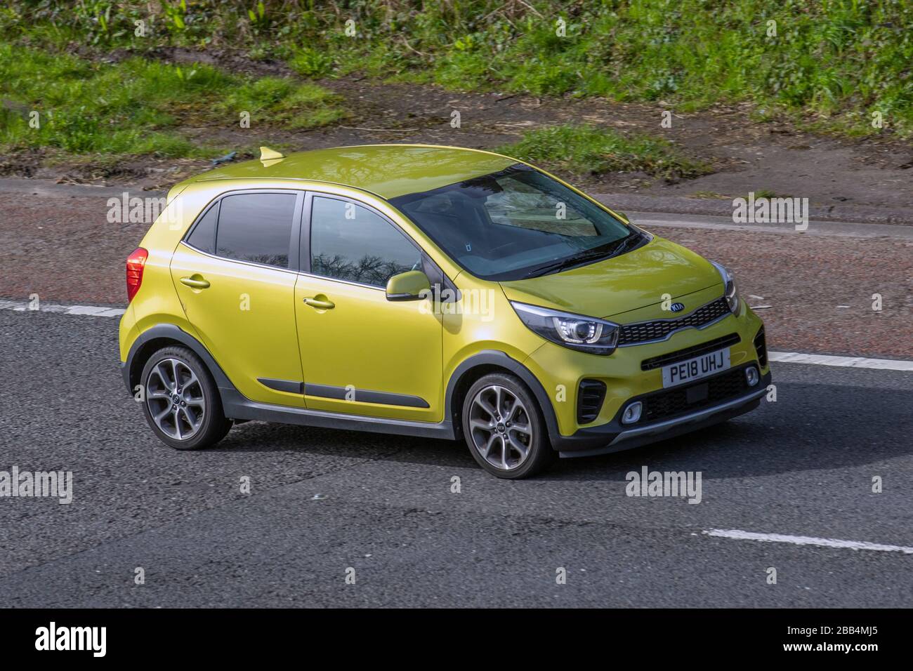 Kia picanto green cars hi-res stock photography and images - Alamy