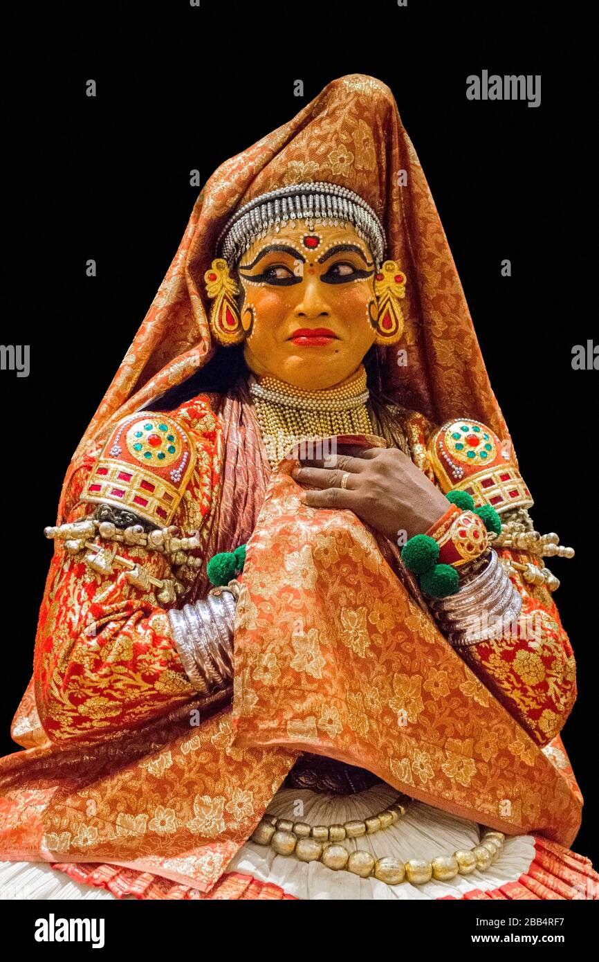 Kathkali hi-res stock photography and images - Alamy
